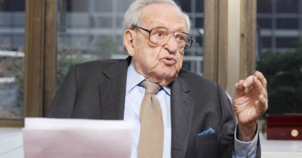 Εφυγε στα 109 του ο “σορτάκιας” του “κραχ” του ’29, Irving Kahn ...