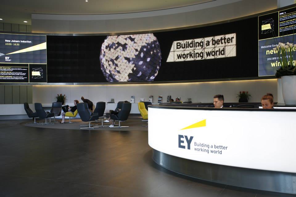 EY: Το 2015 αναμένεται να είναι η χρονιά των μεγάλων deals | Ειδήσεις ...
