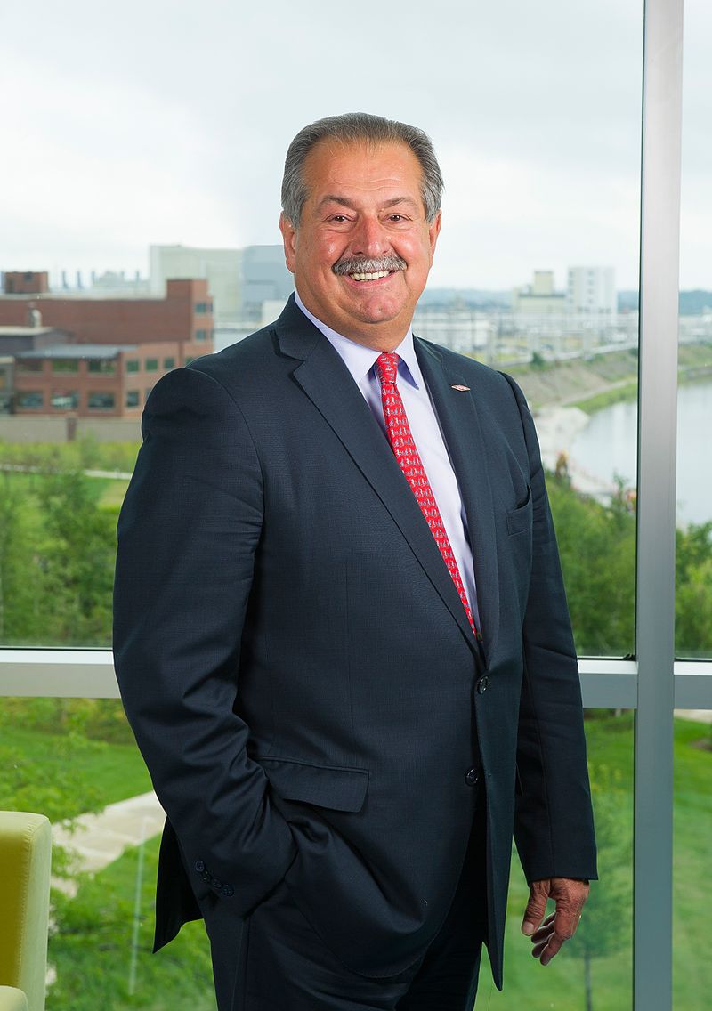 Τι αναλαμβάνει ο Andrew N. Liveris; | Ειδήσεις για την Οικονομία | newmoney