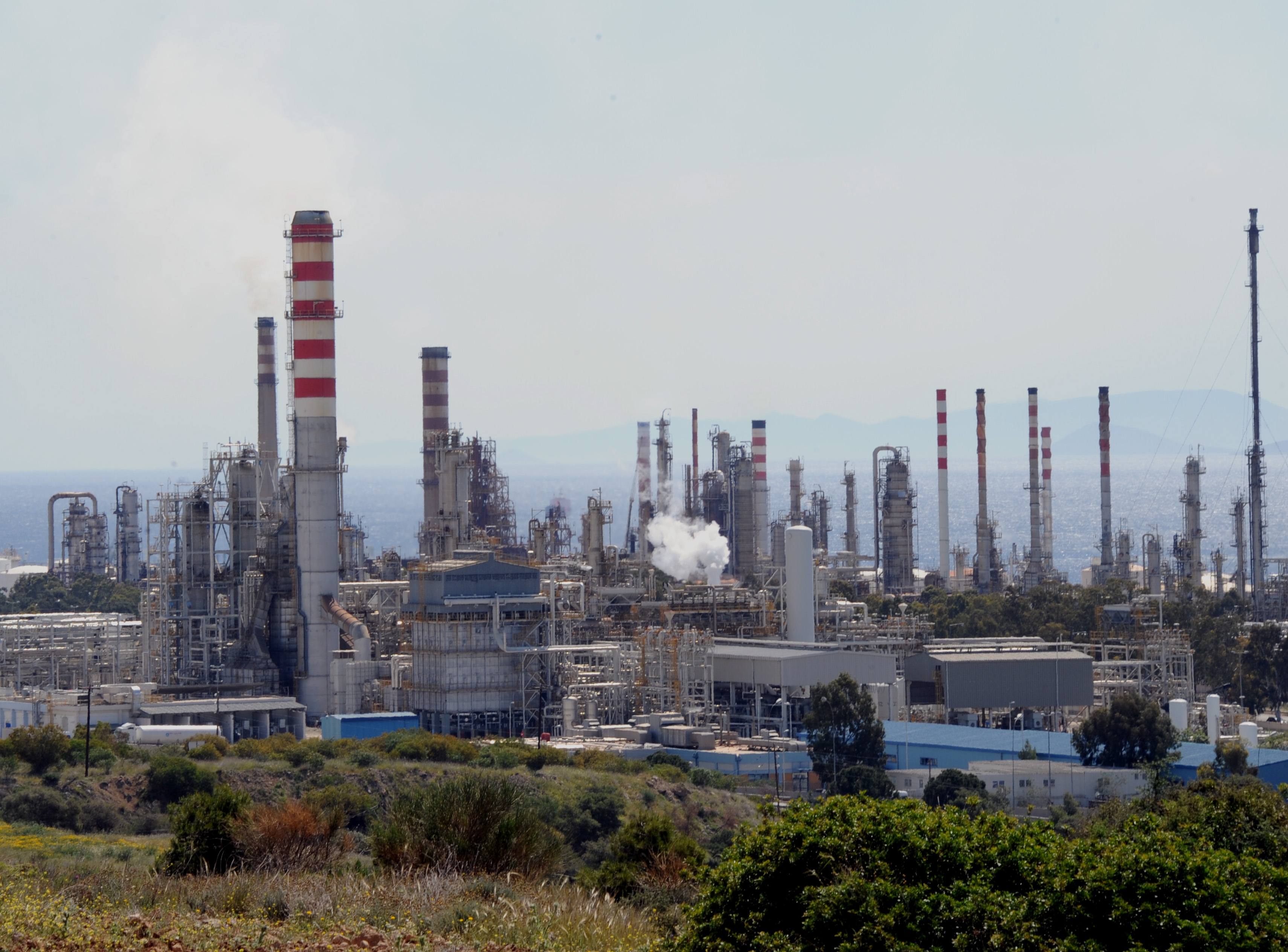 Motor Oil: Απέκτησε τις εγκαταστάσεις αποθήκευσης της Revoil στην ...