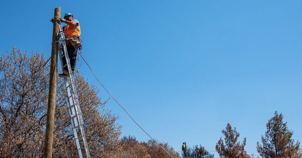 Διευρυμένη συνάντηση για την αποκατάσταση σε Μάτι και Ραφήνα | Ειδήσεις ...