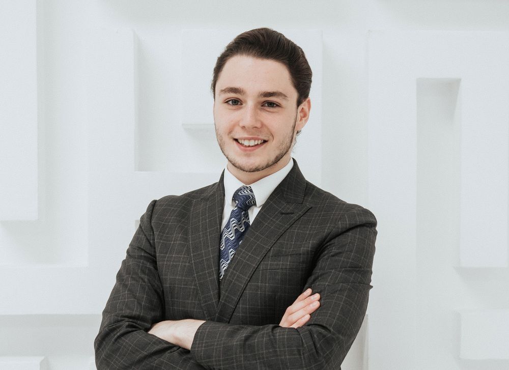 Ο γιος του «Κροίσου» που ζει στο ενοίκιο, είναι η εξαίρεση στη Ρωσία ...