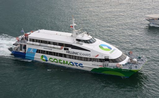 Μηχανική βλάβη στο Flying Cat 6 – Επιστρέφει στον Πειραιά | Ειδήσεις ...