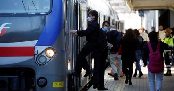 Ιταλία: Πρόστιμο 1.000 ευρώ σε όποιον δεν φορά μάσκα σε κλειστούς ...