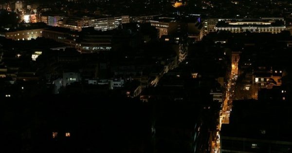 Διακοπή ρεύματος σε περιοχές της Αττικής – Φωτιά σε υποσταθμό της ΔΕΗ ...
