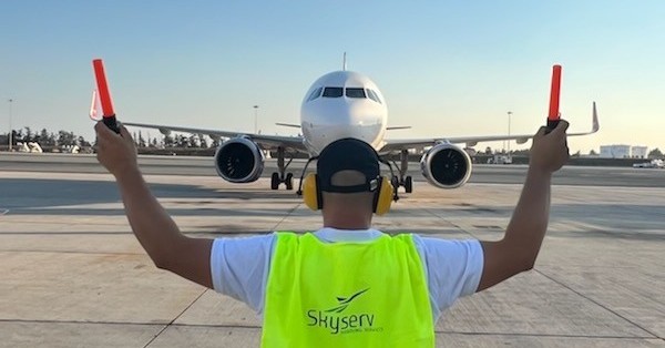SKY Serv: Οι υψηλές …πτήσεις των ελληνικών αεροδρομίων αυξάνουν τα ...