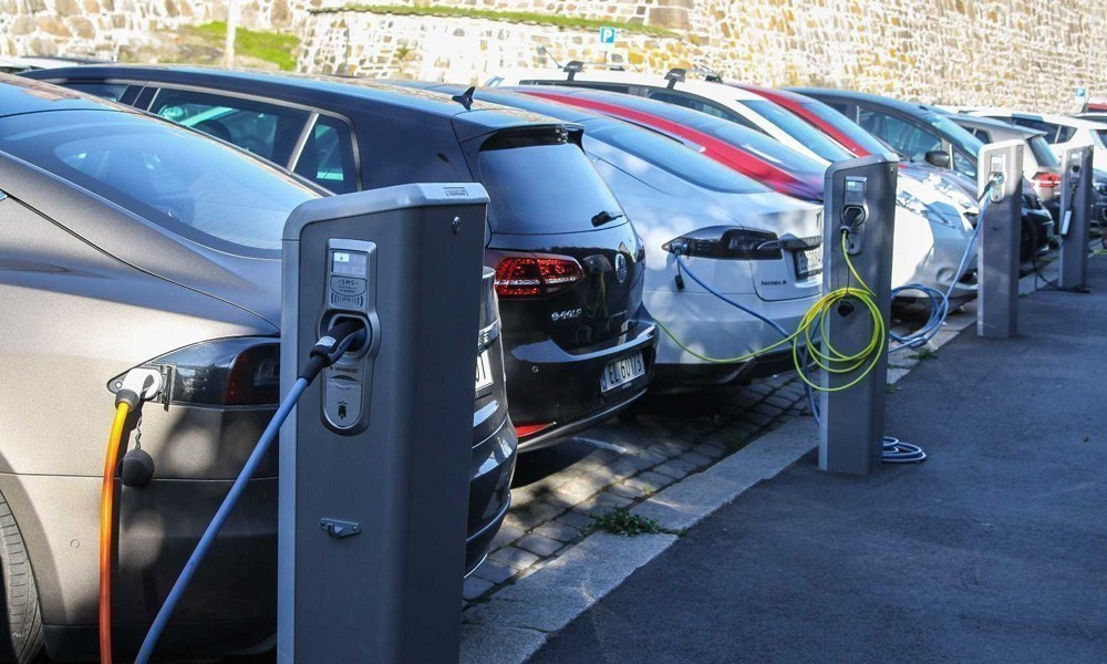 Ηλεκτρικά Αυτοκίνητα: Πόσα πωλούνται στην Ευρωπαϊκή Ένωση | Ειδήσεις ...