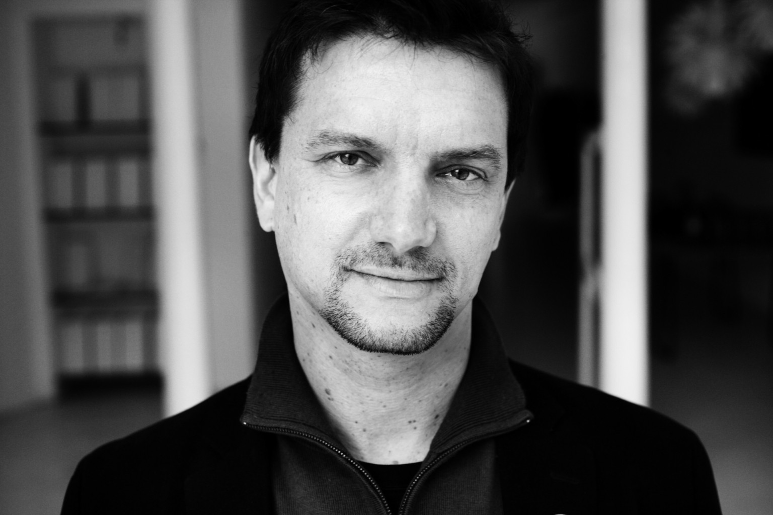 Το «αόρατο γιοτ» του βραβευμένου Ελληνα designer – Το φουτουριστικό ...