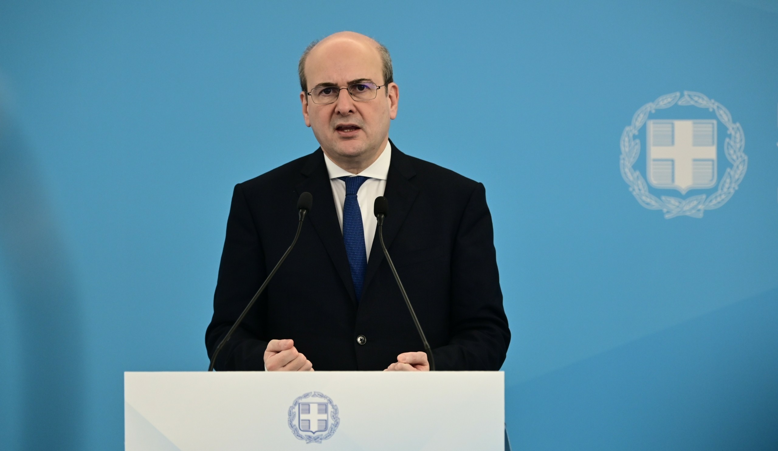 Χατζηδάκης για μη βεβαιωμένες οφειλές: Να «τρέξουν» άμεσα οι αιτήσεις ...