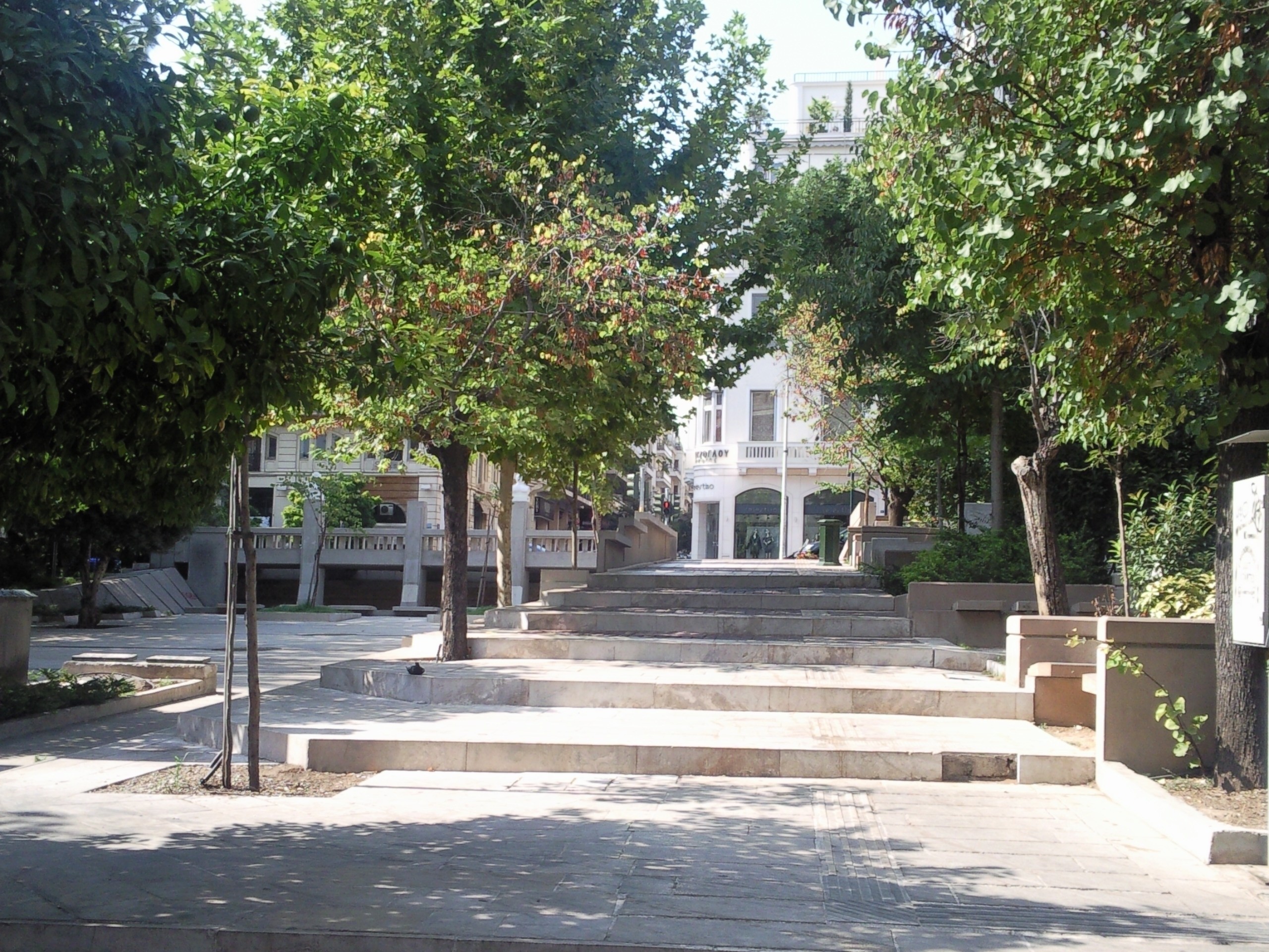 Δήμος Αθηναίων: Επτά διαγωνισμοί για τις πλατείες Κολωνακίου, Εξαρχείων ...