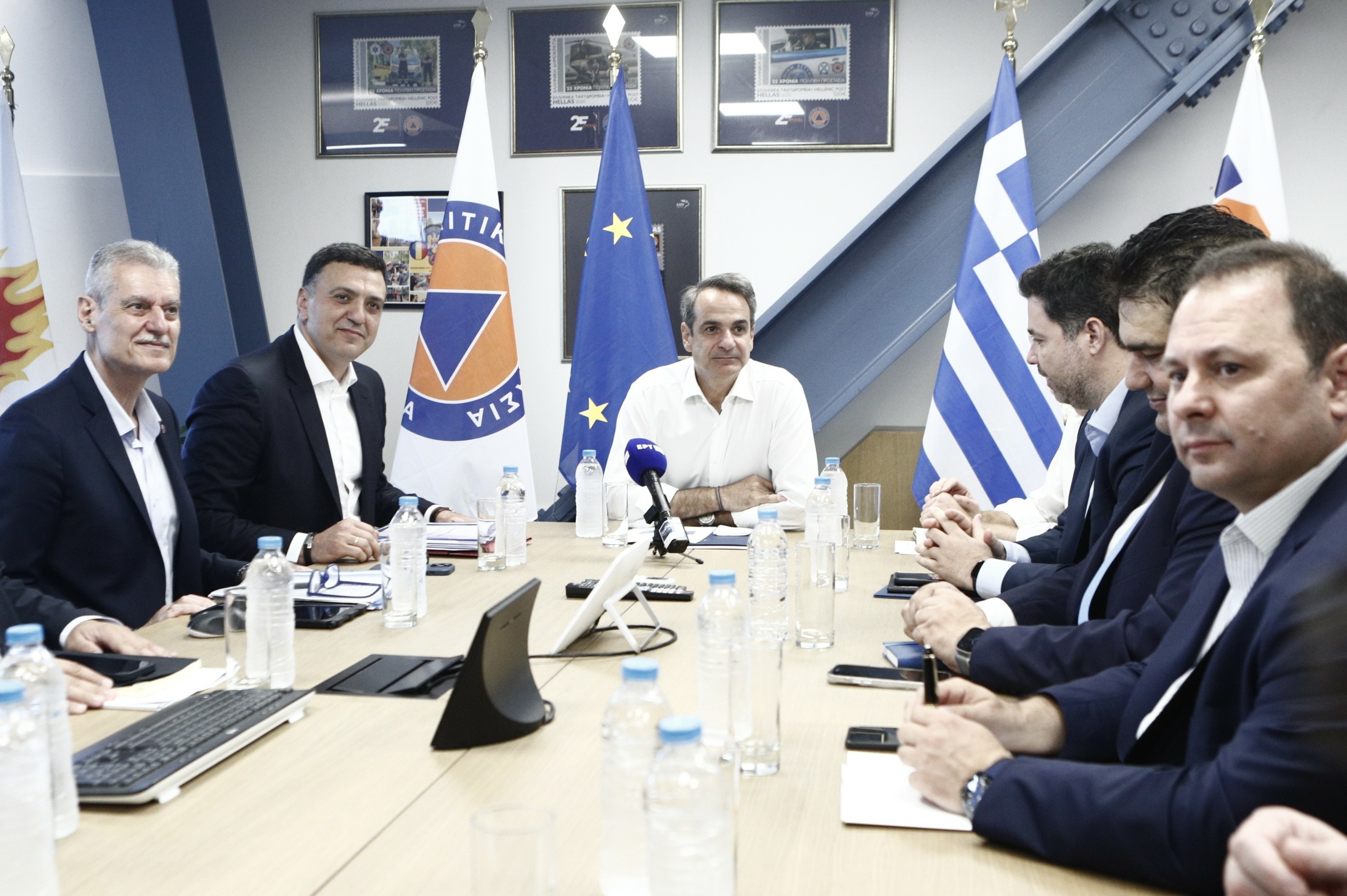 Μητσοτάκης: Θα προμηθευτούμε καινούργια αεροσκάφη και ελικόπτερα ...