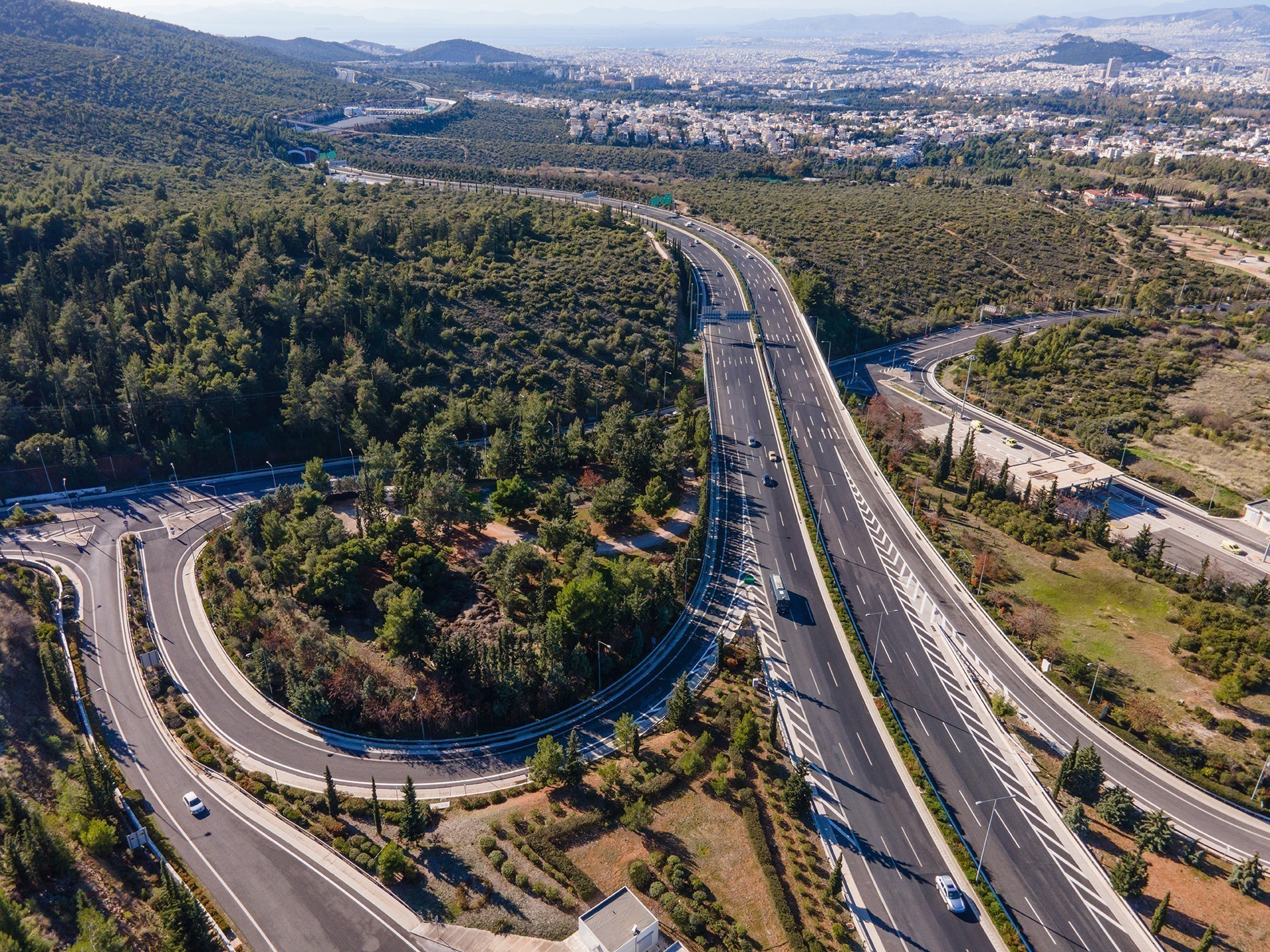 Αττική Οδός: Πράσινη απ’ άκρη σ’ άκρη | Ειδήσεις για την Οικονομία ...