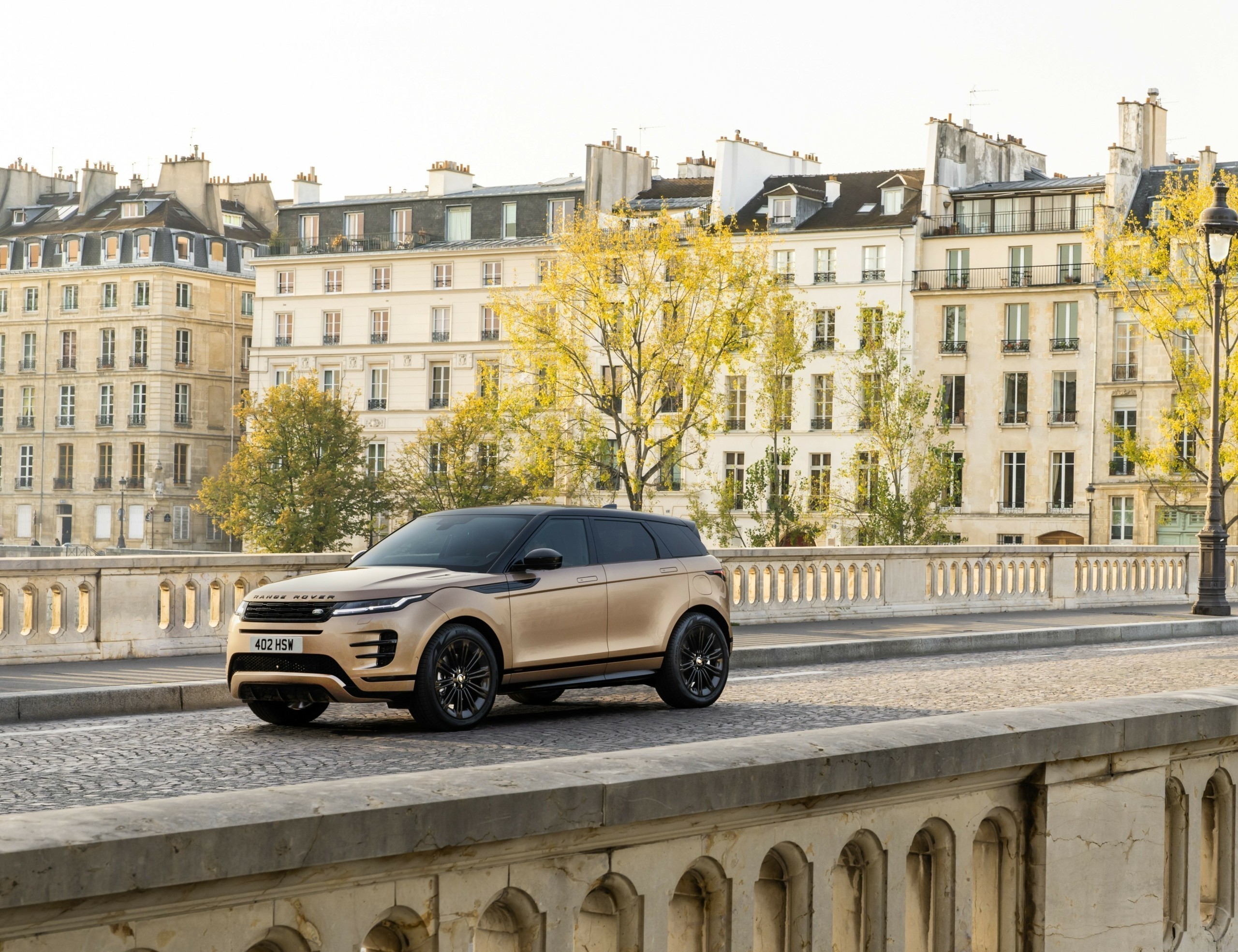 Ταξίδι στην Καμπανία με τα νέα Range Rover Evoque και Velar | Ειδήσεις ...