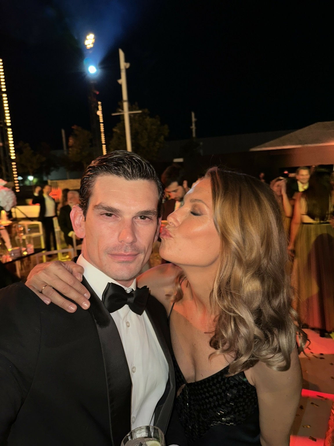 Οσα δεν είδατε στον φαντασμαγορικό γάμο στην Ελλάδα – Το αδημοσίευτο ...
