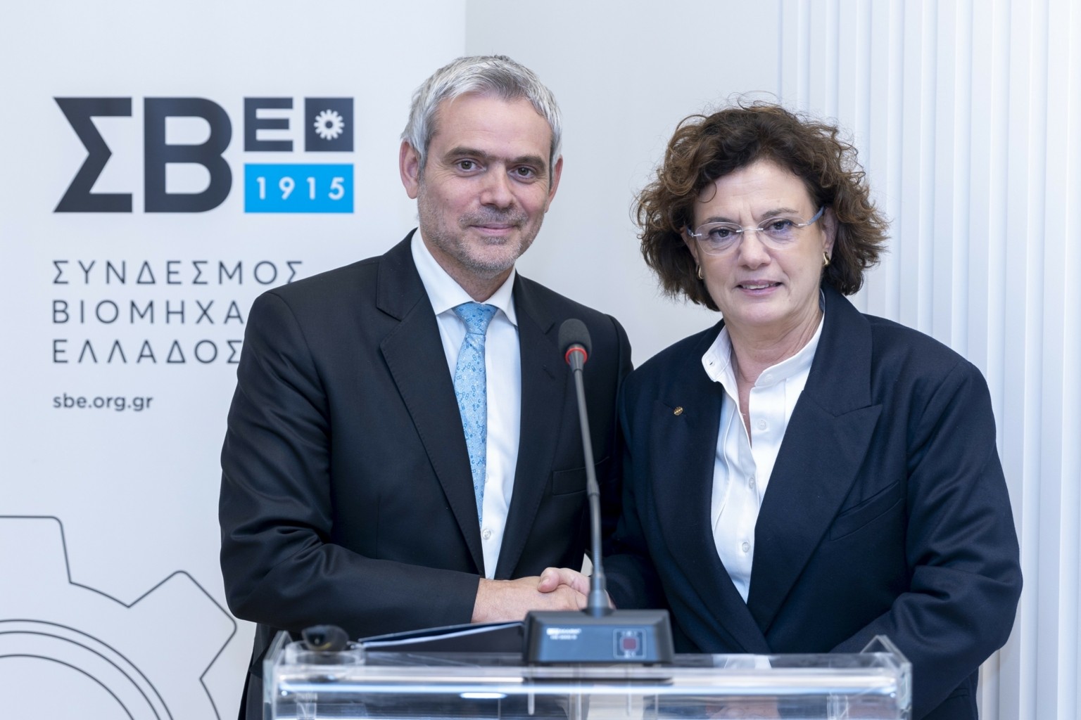 ΣΒΕ: Η εργασιακή ασφάλεια και η ευημερία των εργαζομένων οι ...