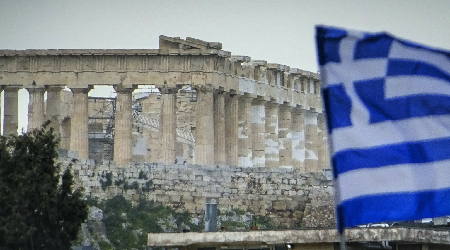 Πόσο πωλείται σήμερα μία χρυσή λίρα: Οι τιμές στην «αυγή» του 2023 και ...