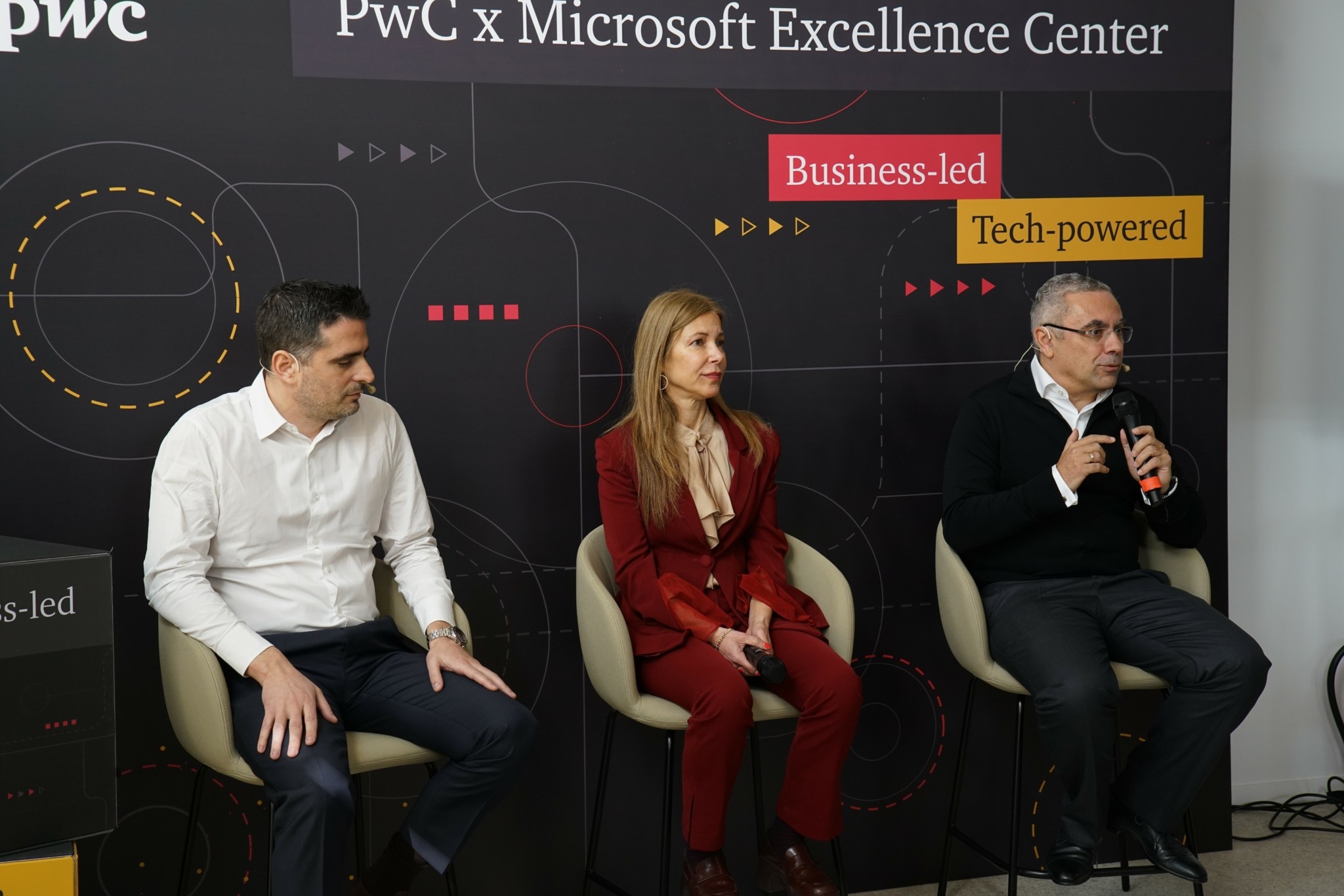 Σε λειτουργία το PwC x Microsoft Excellence Center στη Θεσσαλία ...