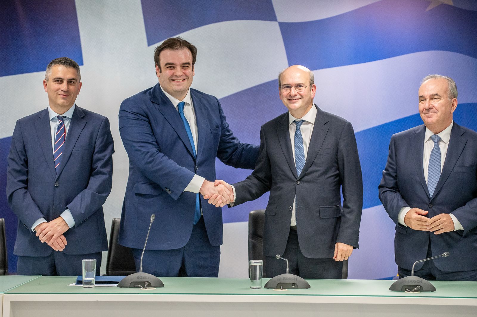 Κυριάκος Πιερρακάκης: Να ταράξουμε τα νερά, να σπάσουμε ταμπού, να ...