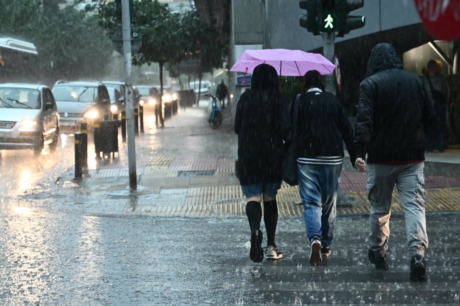 Νέο κύμα κακοκαιρίας πριν τα Χριστούγεννα: Η πρόγνωση Κολυδά σε χάρτες ...