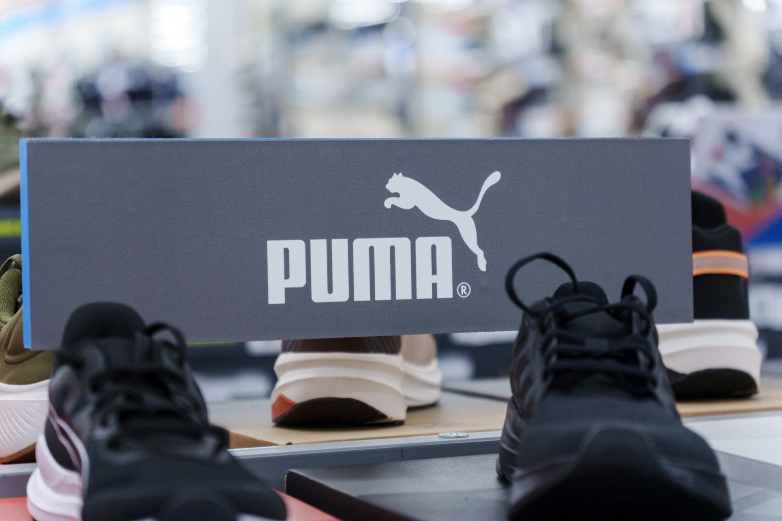 Puma: Πώς ο γερμανικός γίγαντας προσπαθεί να ανακτήσει την παλιά του ...