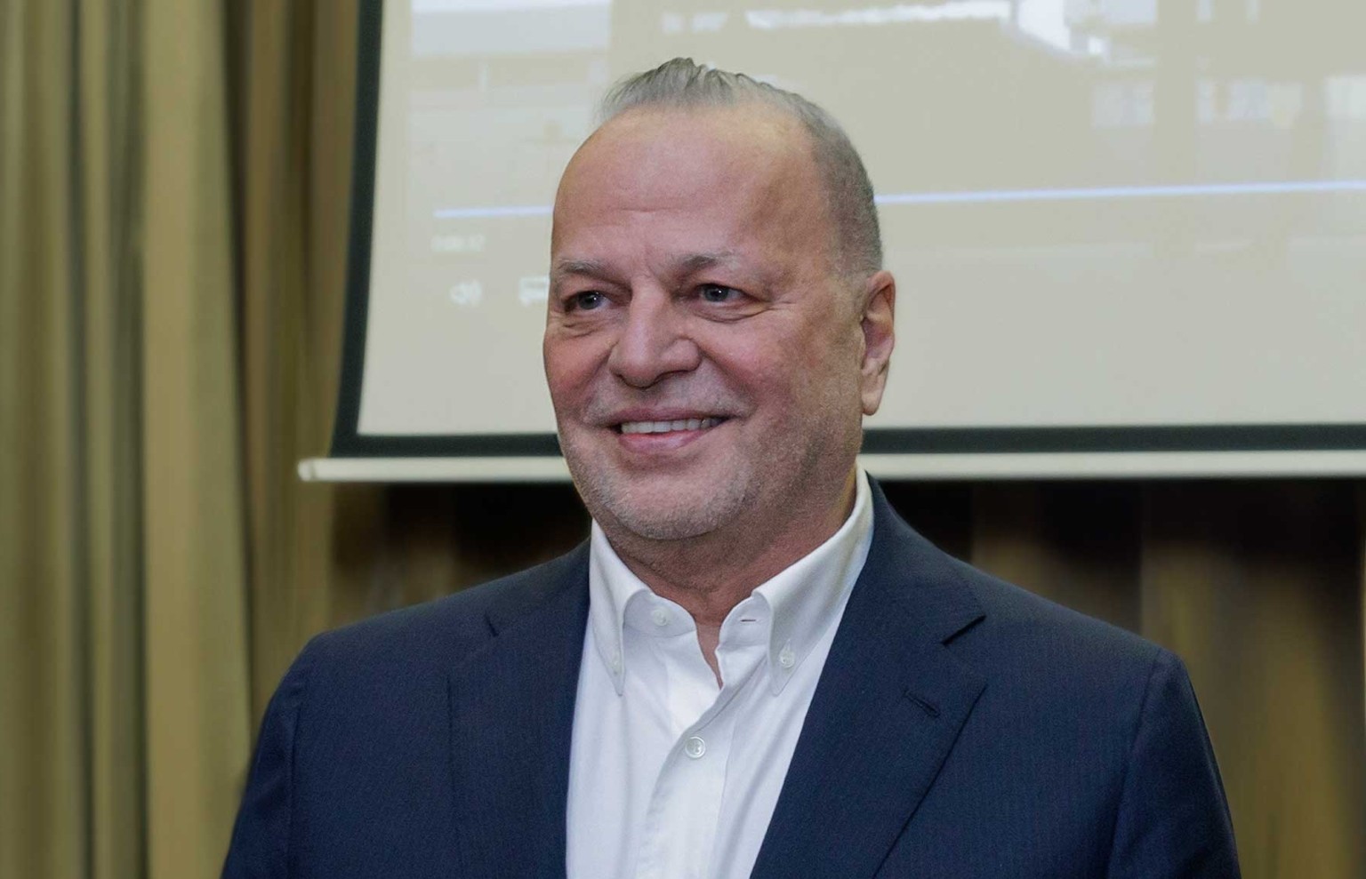 Metlen: Εξαγόρασε την NK Trailers στον Βόλο έναντι 10 εκατ. ευρώ ...