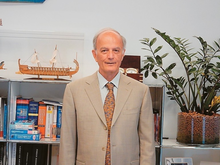 Γιάννης Πλατσιδάκης: Η κατάρρευση της βεβαιότητας στη σύγχρονη ναυτιλία ...