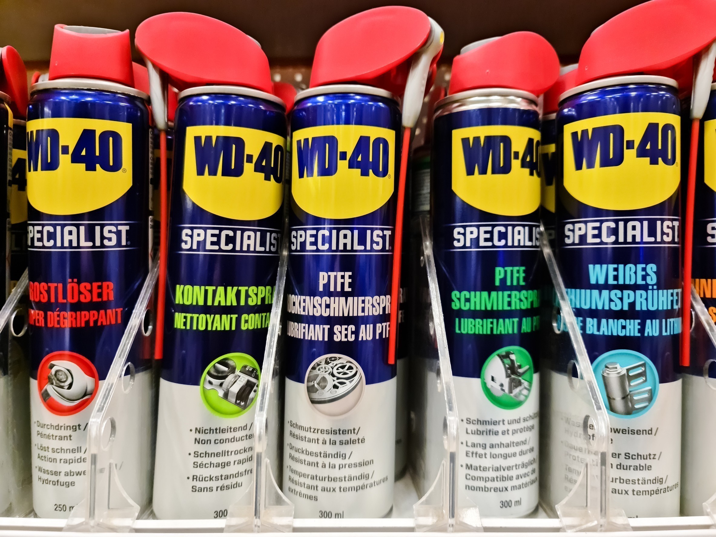 WD-40: Η απόλυτη εμπορική επιτυχία και το μεγάλο μυστικό – Γιατί κανείς ...