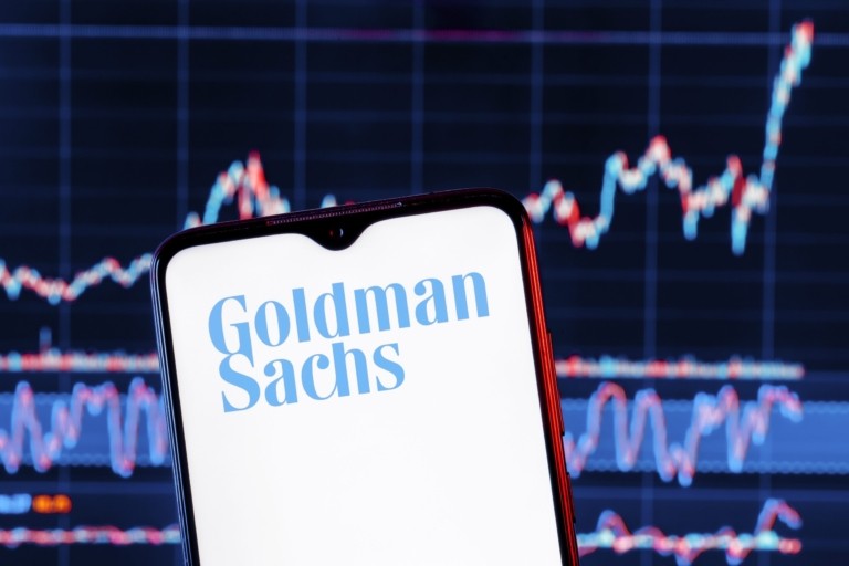 Η Goldman Sachs προβλέπει μείωση στις τιμές πετρελαίου για το 2027 ...