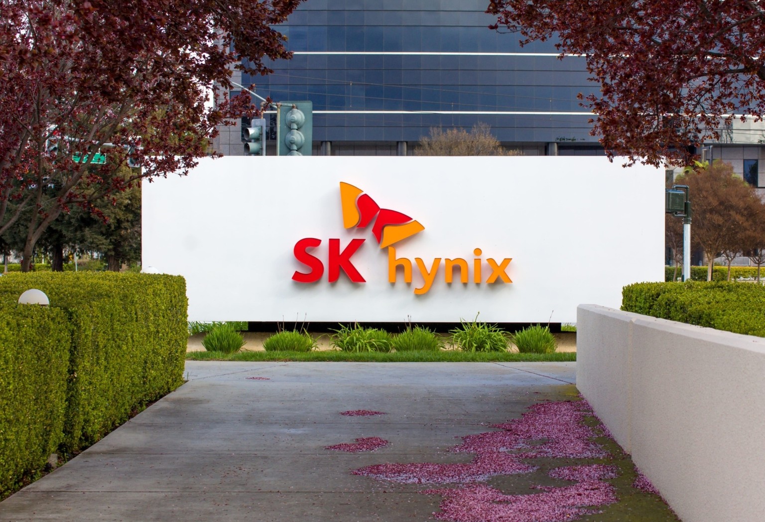 Το επίμονο φλερτ των Big Tech στην SK Hynix αλλάζει τους κανόνες στη ...